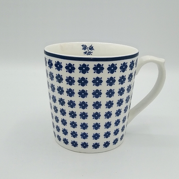 Laura Ashley | Dining | Laura Ashley Blueprint Collectibles Humble ...